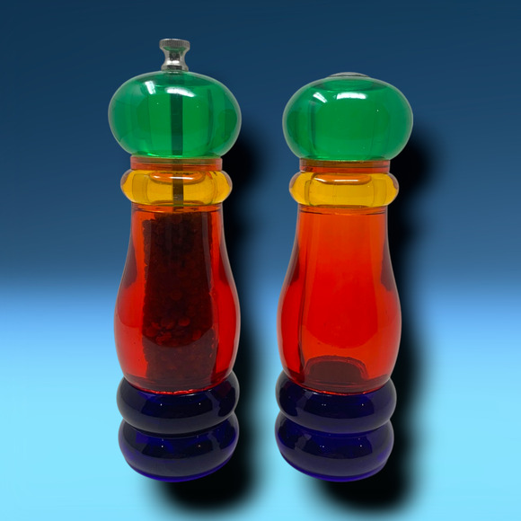 Fiesta | Kitchen | Vtg Fiesta Sunset X Olde Thompson Lucite Pepper Mill ...